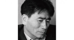 장석주의 詩와 詩人을 찾아서 -송재학 〈햇빛은 어딘가 통과하는 게 아름답다〉